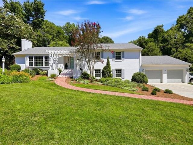 1621 Neelley Rd, Pleasant Garden, NC 27313