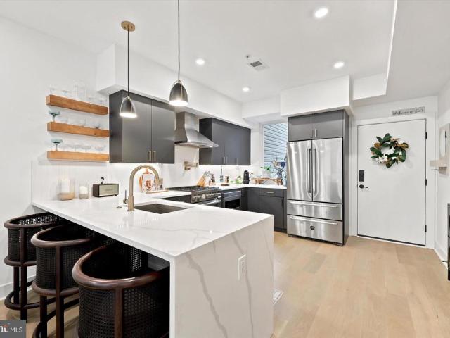 1621 Bainbridge Street # 6