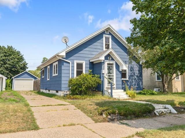 1621 Barlow St, La Crosse, WI 54601