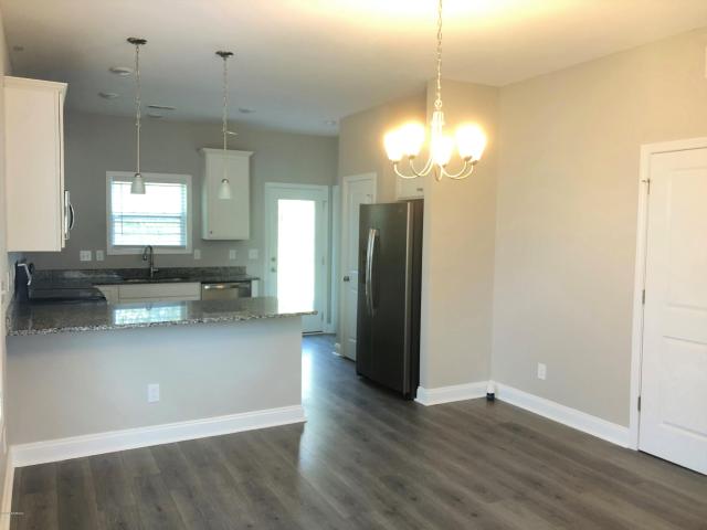 1621 Bratton Court