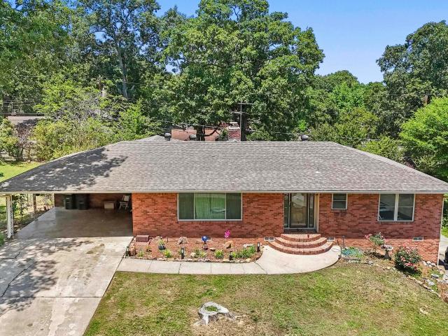 1621 Crestwood Road