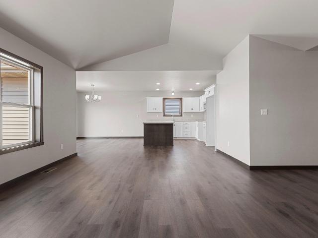 1621 frontier road