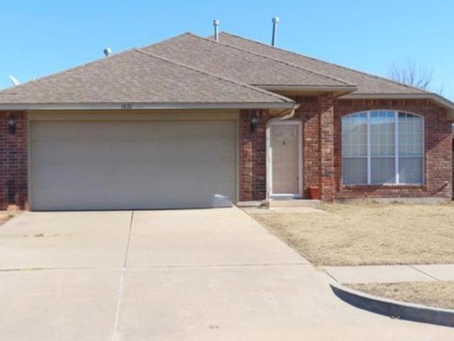 1621 Hazelwood Dr, Norman, OK 73071