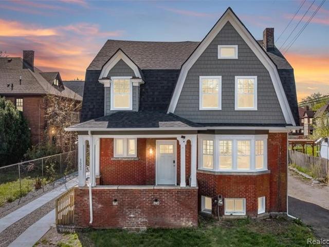 1621 Lysander St, Detroit, MI 48208
