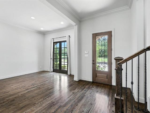 1621 Le Mans Lane