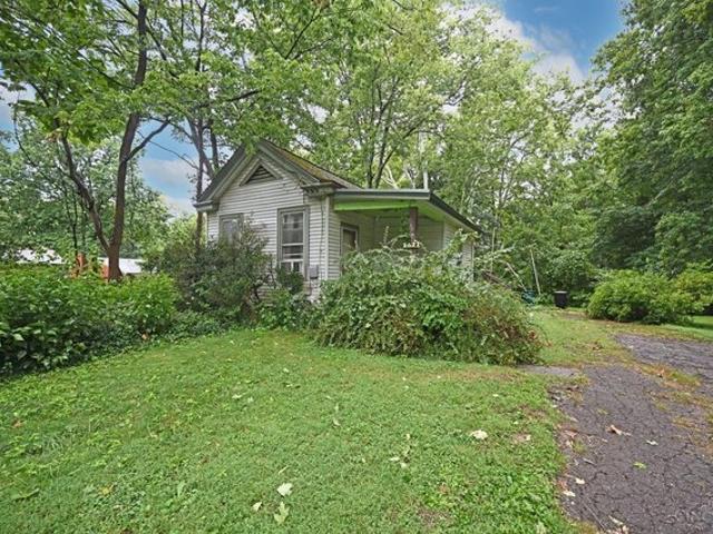 1621 Raglan St, Cincinnati, OH 45230