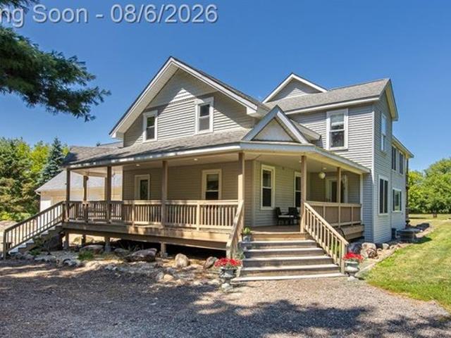 1621 Ray Rd, Oxford Township, MI 48371
