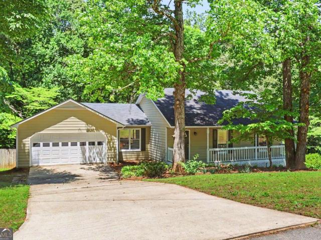 1621 Summit Ridge