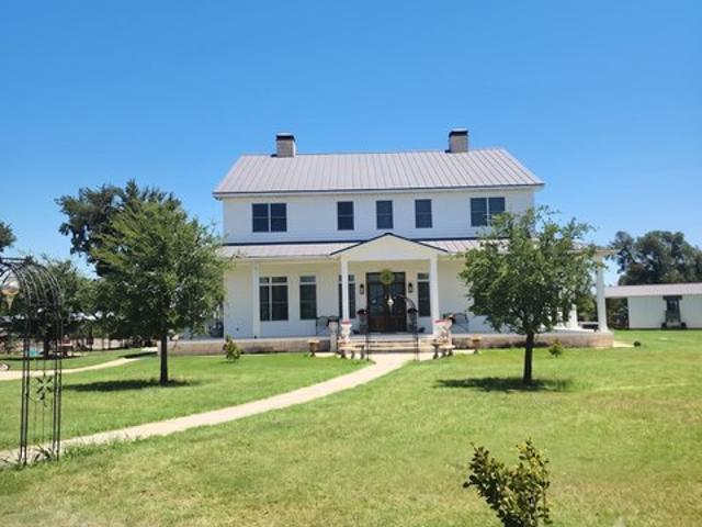 1621 Sundown Dr, Woodway, TX 76712