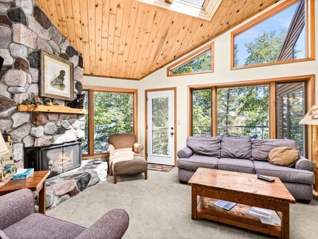 1621 Superior Shrs Unit 711, Two Harbors, MN 55616