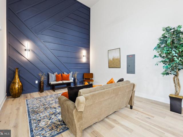 1621 T St SE, Unit 8, Washington, DC 20020 | Compass