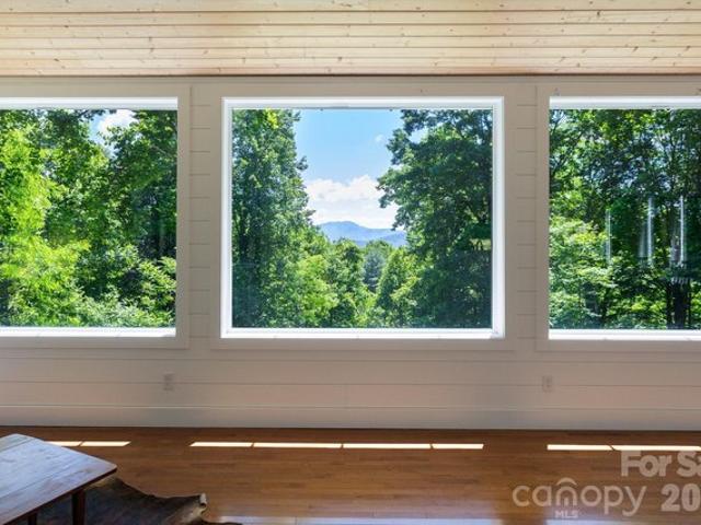 1621 Upward Way, Waynesville, NC 28785