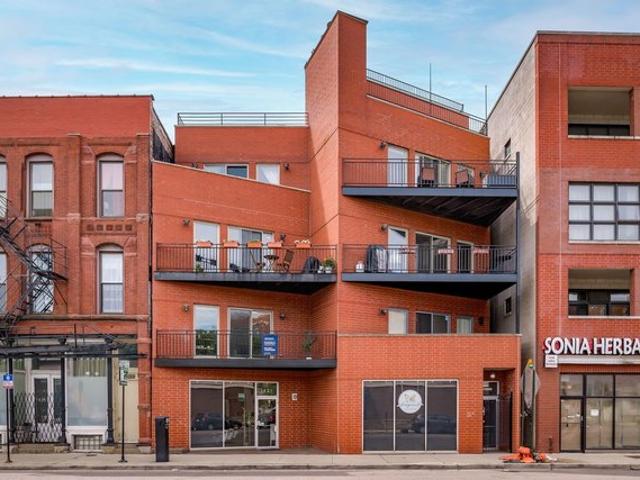 1621 W North Ave Apt 2E, Chicago, IL 60622