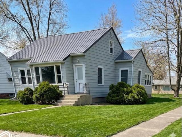 1621 Washington St, Iowa Falls, IA 50126