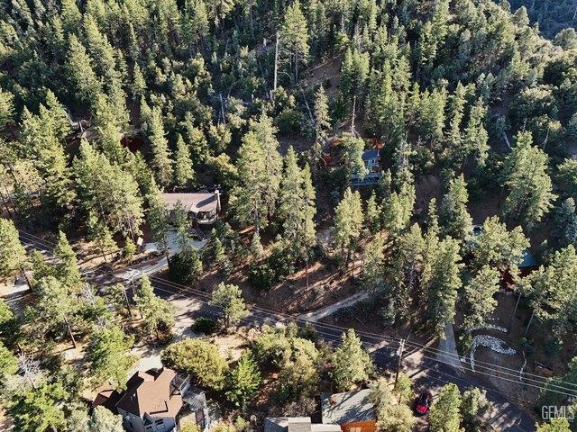 1621 Zermatt Dr, Pine Mountain Club, CA 93222