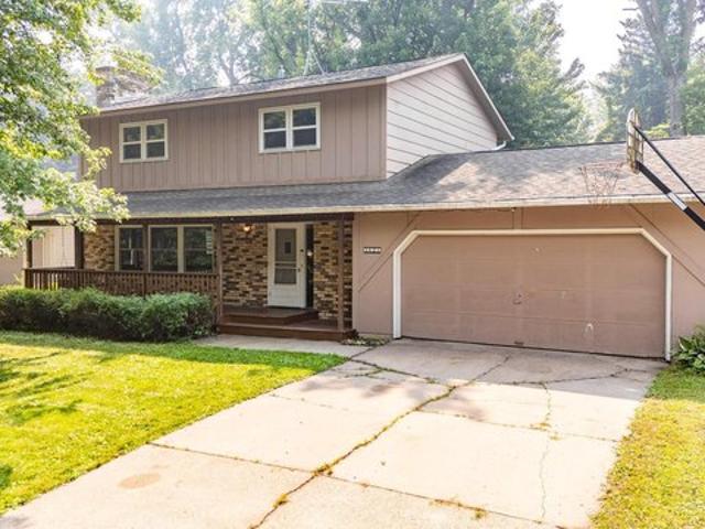 1621 12th Ave SE, Saint Cloud, MN 56304