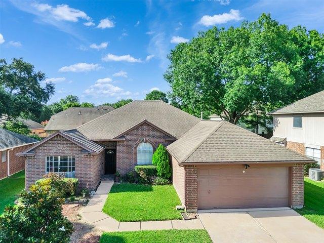 16222 Indian Cypress Dr, Cypress, TX 77429