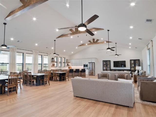 16225 Blackberry Farm Road