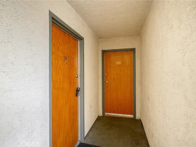 16226 Vanowen St, Unit 208, Van Nuys, CA 91406 | MLS #GD24174