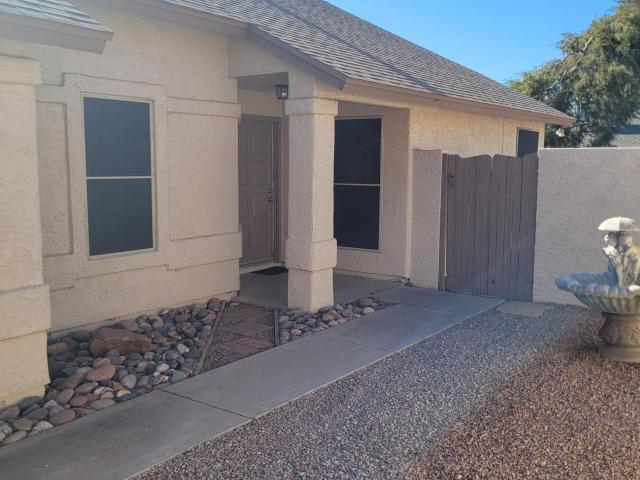 1622 n comanche drive