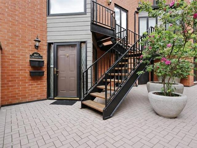 1622 N St Michaels Ct Unit 1622, Chicago, IL 60614
