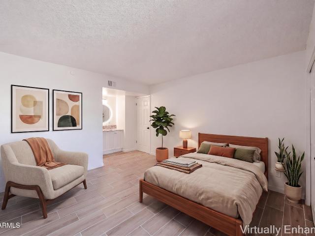 1622 E Campbell Avenue # J