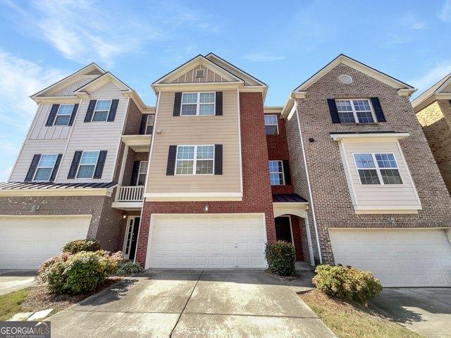 1622 Halliard Dr, Lawrenceville, GA 30043