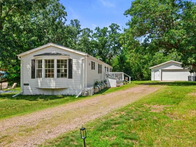 1622 Hornet Trl, Nekoosa, WI 54457