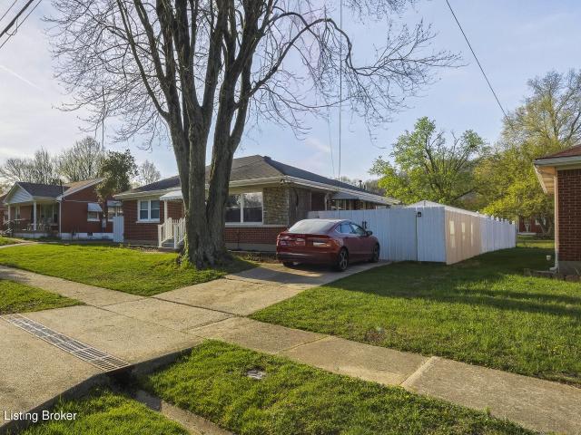 1622 Linda Way