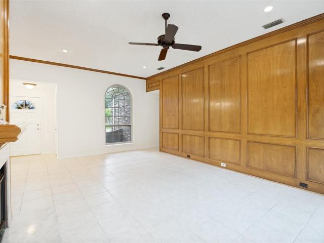 1622 Palisades Drive