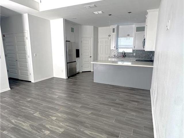 1622 Playa Drive