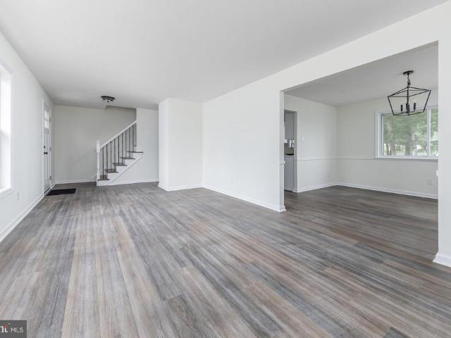 1622 White Oak Lane