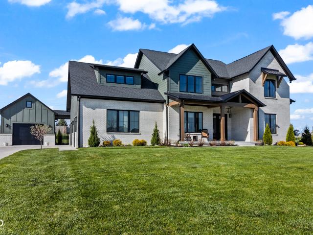 16230 Remington Dr, Fishers, IN 46037 | MLS #22092 | Compass