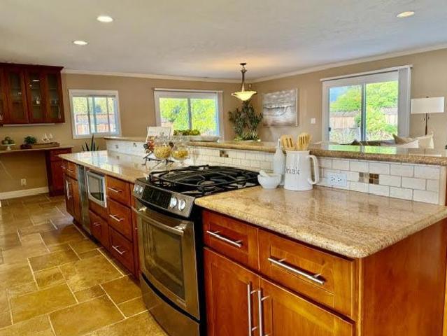 16231 Azalea Way