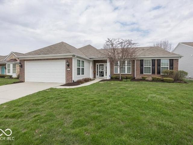 16232 Brookmere Ave, Fishers, IN 46037