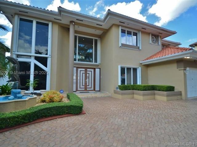 16232 NW 79th Ave, Miami Lakes, FL 33016