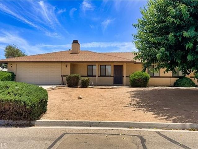 16237 Westland Dr, Victorville, CA 92395
