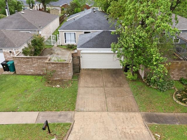 16235 Olive Glen Dr, Houston, TX 77082 | MLS #83875