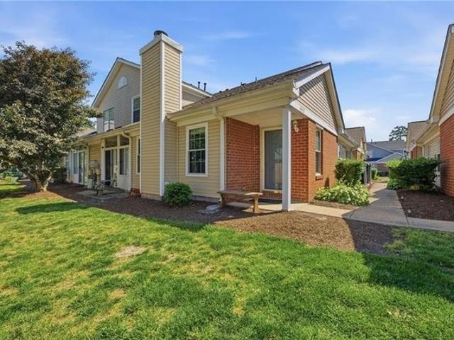 1623 Orchard Grove Dr, Chesapeake, VA 23320