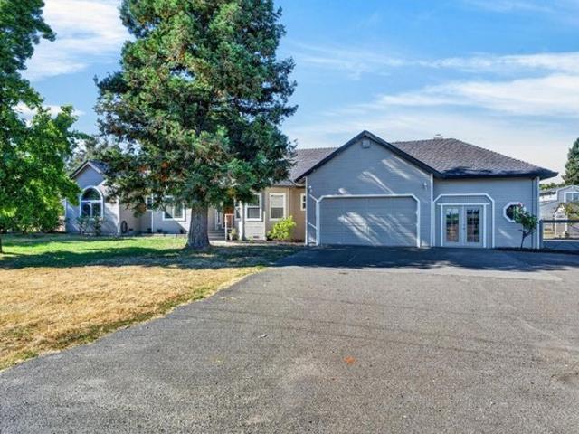 1623 Abramson Rd, Santa Rosa, CA 95401