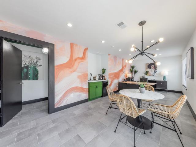 1623 Aquarena Springs Drive
