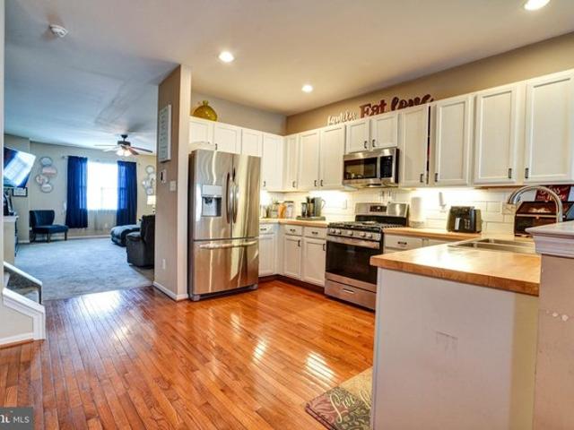 1623 Brynne Ln, Pottstown, PA 19464
