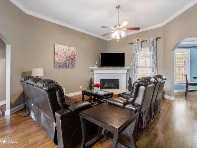 1623 Imboden Cove