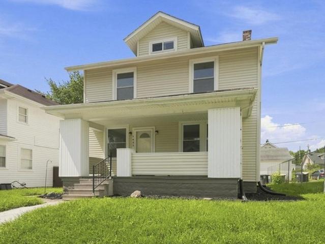 1623 Kelly Dr, Fort Wayne, IN 46808