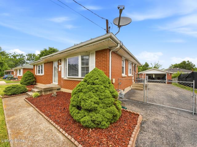 1623 Linda Way