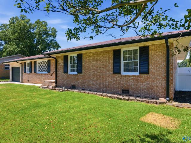 1623 Primrose Drive
