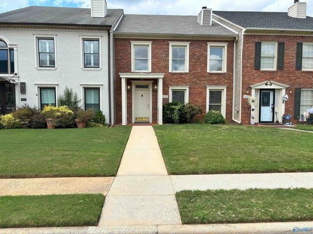 1623 River Bend Pl SE, Decatur, AL 35601