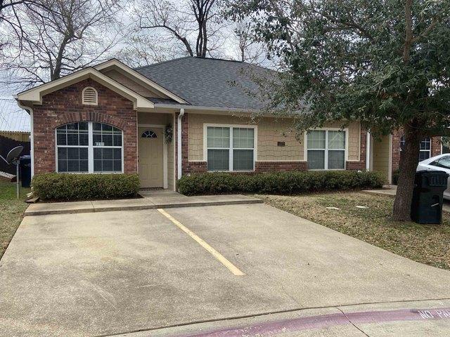 1623 Stanley Dr, Longview, TX 75605