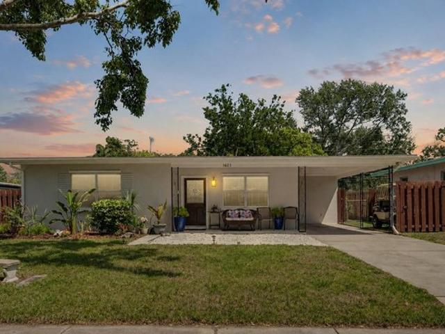 1623 San Mateo Dr, Dunedin, FL 34698