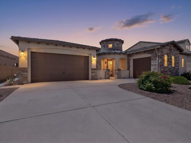 1623 Vista De Colinas Drive SE